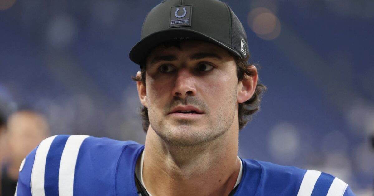 Daniel Jones Breaks Silence With First Post Following Season-Ending ...