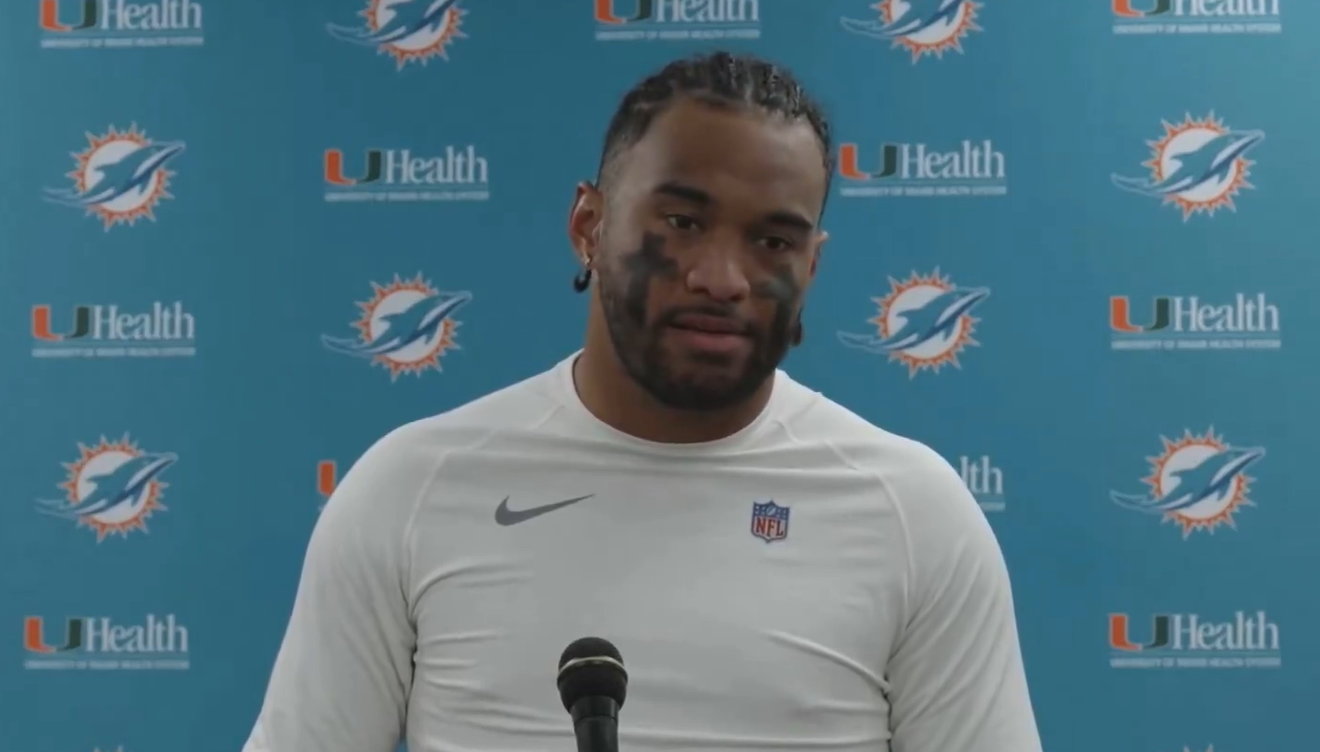 Tua Tagovailoa Delivers Emotional Message After Dolphins’ Season-Ending ...
