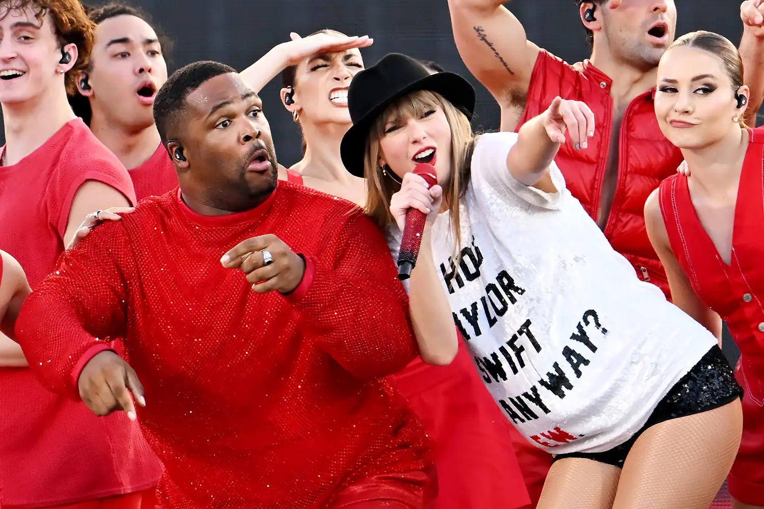 NFL Defensive Tackle Breaks Out Eras Tour Dance Moves After Swifties ...