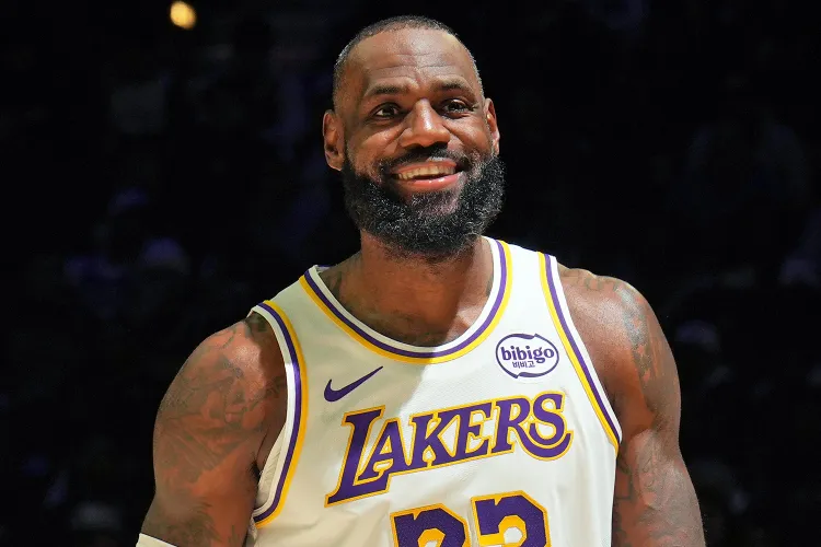 LeBron James Turns Back the Clock and Delivers Savage Reaction to Luke ...