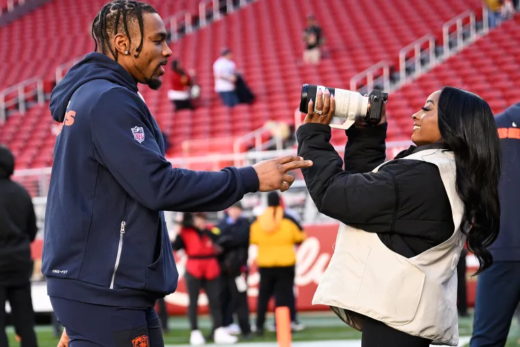 Simone Biles Steps Behind the Camera as NFL Photographer While Cheering ...