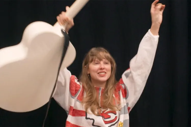 Taylor Swift Chimes In on Breezy Johnson’s Snowy Proposal - TMSPN