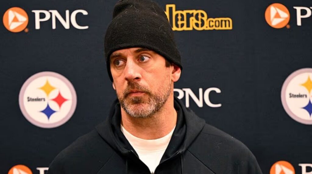 Aaron Rodgers Was in Tears After Mike Tomlin Informed Steelers He Was ...