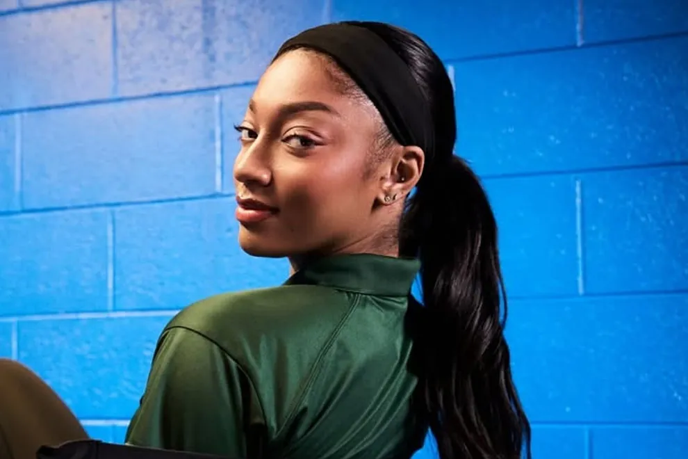 WNBA Icon Steps Up to Back Angel Reese in Pivotal Off-Court Moment - TMSPN
