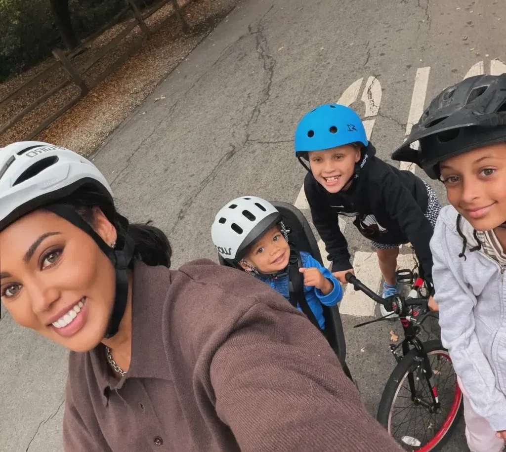 Stephen Curry’s Son Cai Looks All Grown Up in New Photo with Steph and ...