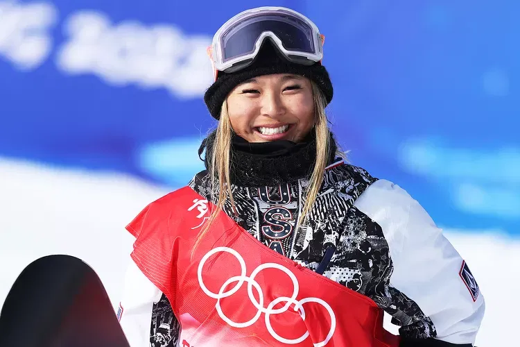 Chloe Kim Explains Why She Wears Toenail Extensions While Competing - TMSPN