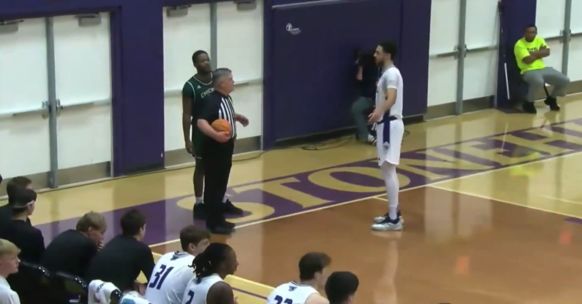 College Team Commits Unfathomable Blunder With 0.1 Seconds Left to Lose ...