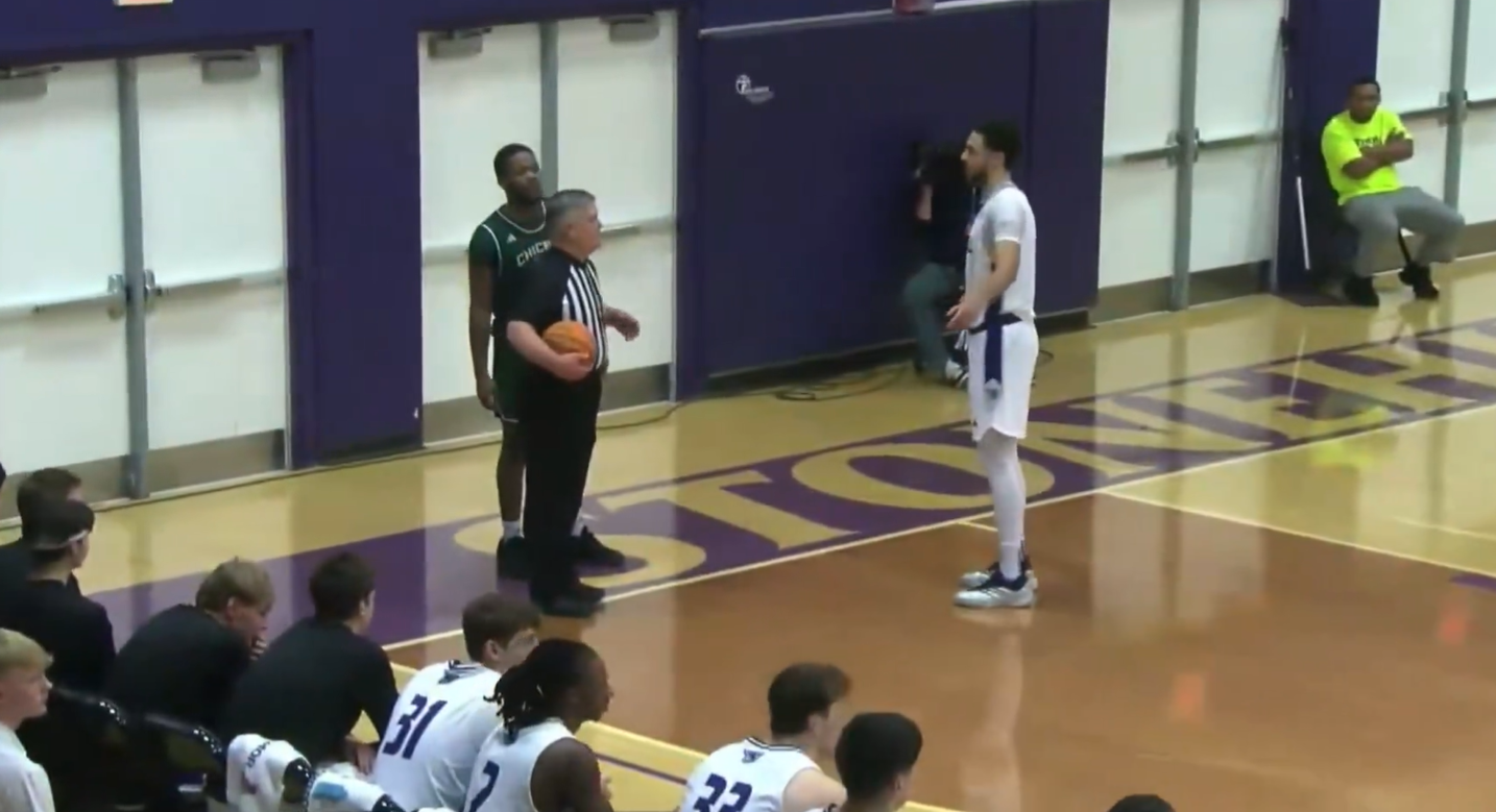College Team Commits Unfathomable Blunder With 0.1 Seconds Left to Lose ...