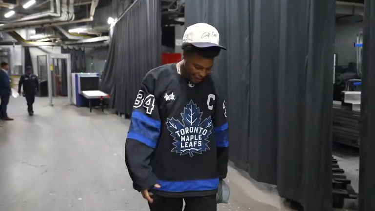 Kyle Lowry’s Toronto Homecoming Came With the Perfect Outfit - TMSPN