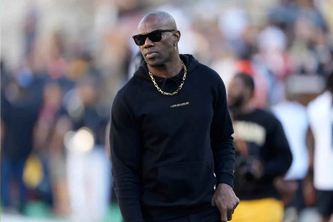 Hall of Fame Drama Erupts as Terrell Owens Rips Voters Over Bill ...