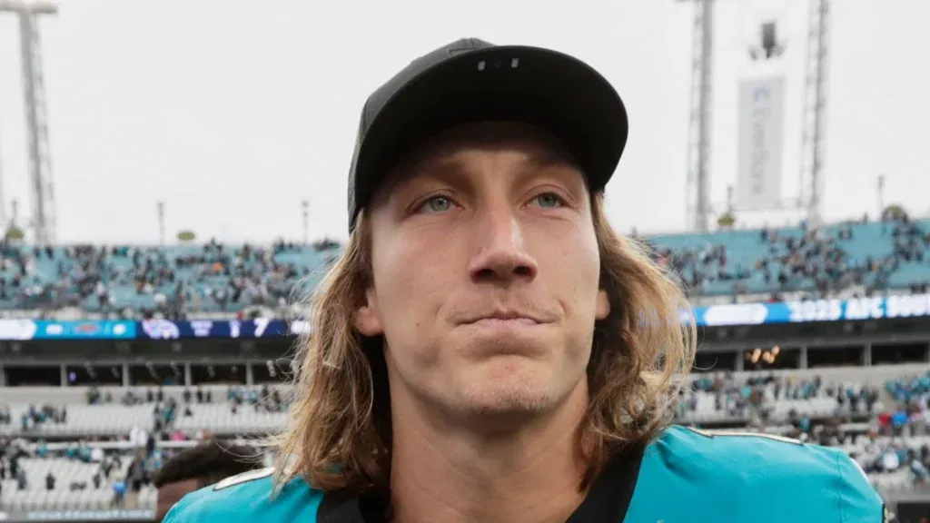 Travis Etienne Cracks Up Reporters With Wild Quote About Trevor ...