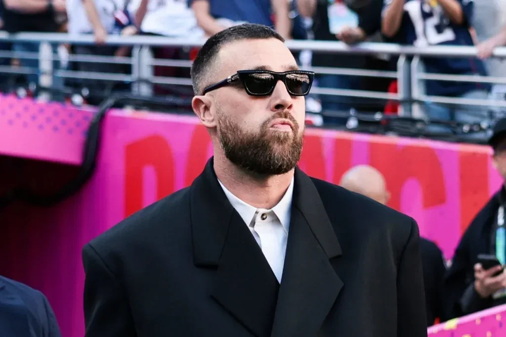 NFL Insider Sparks Speculation That Travis Kelce Could Shockingly Leave ...
