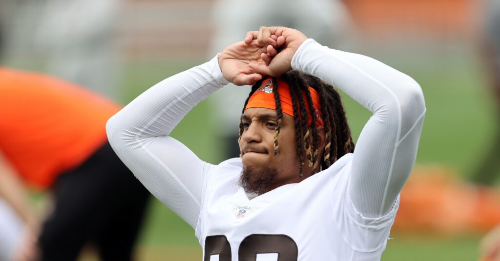 NFL Player Assaulted in Shocking New York Hotel Lobby Incident as ...