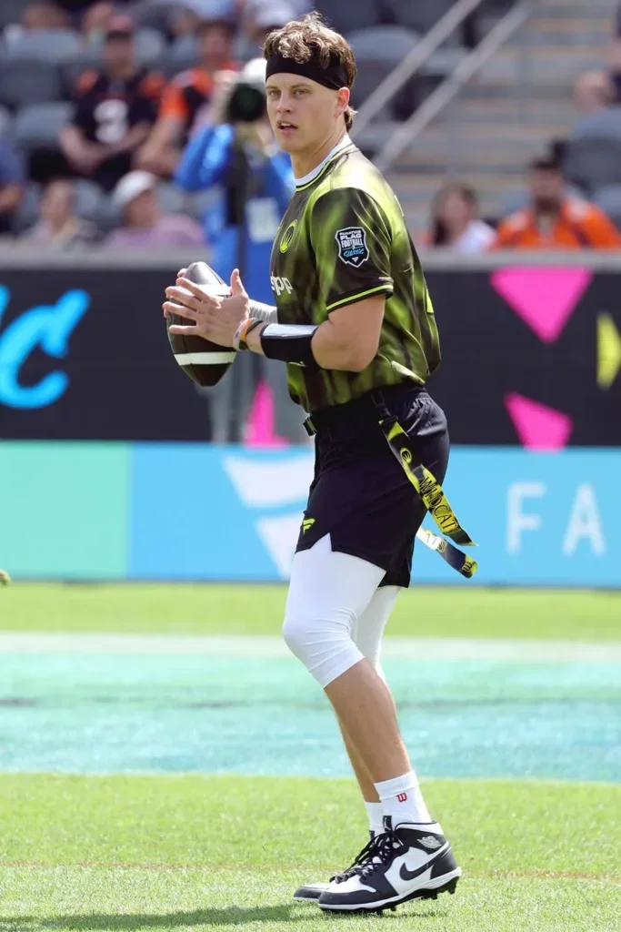 Joe Burrow Has Viral Moment After Getting His Pants Pulled Down at ...