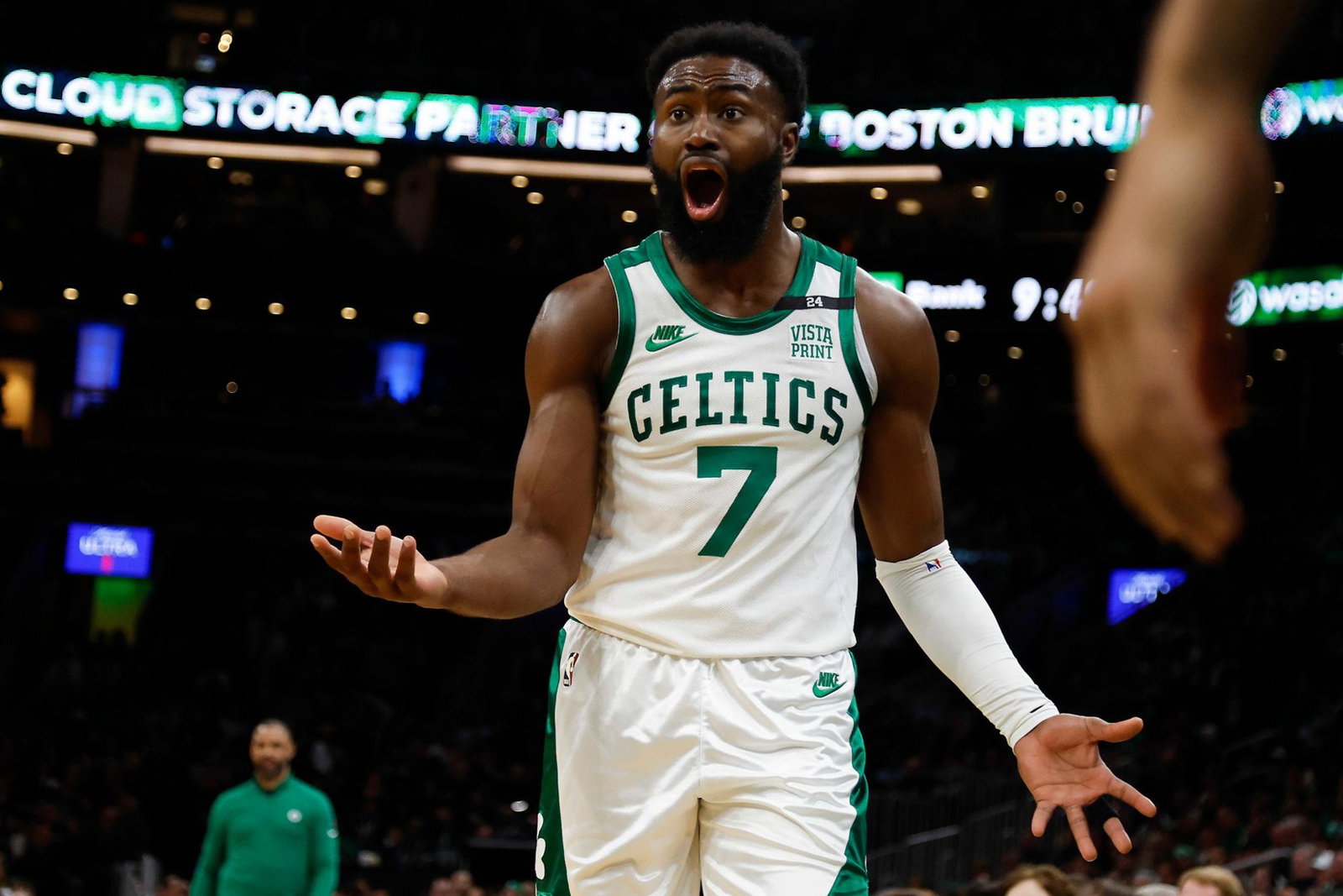 Report: Jaylen Brown Growing Increasingly Frustrated With Celtics ...