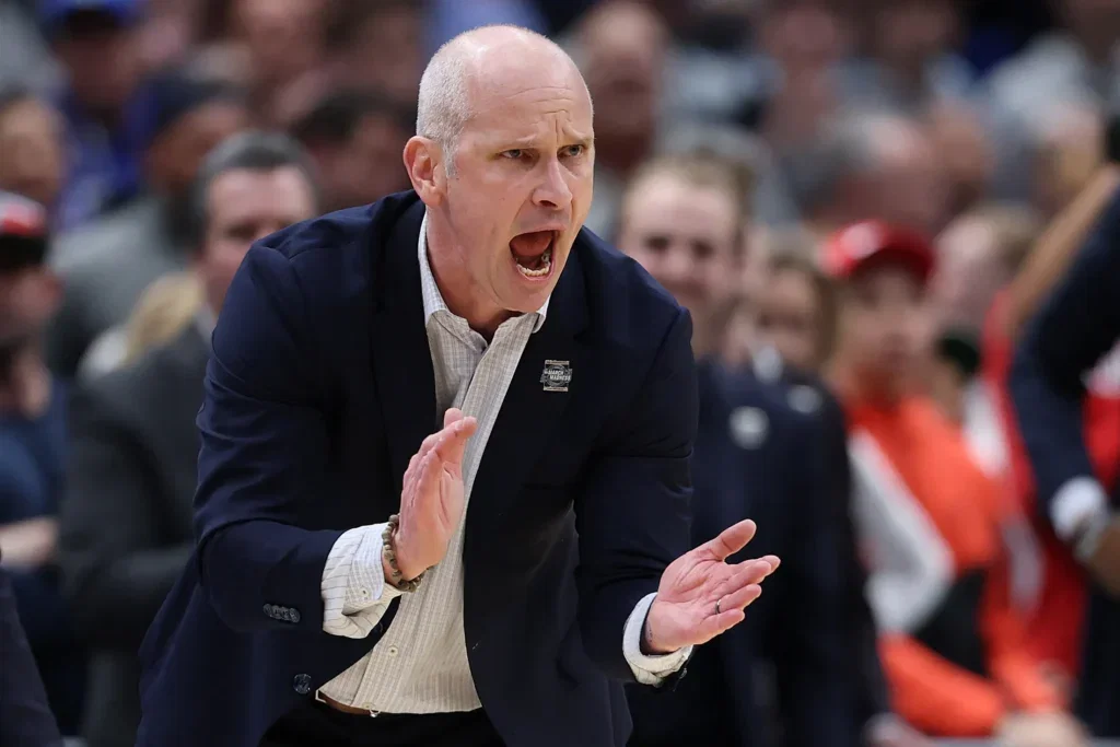 Ref Breaks Silence After Dan Hurley Headbutt Goes Viral Following UConn ...