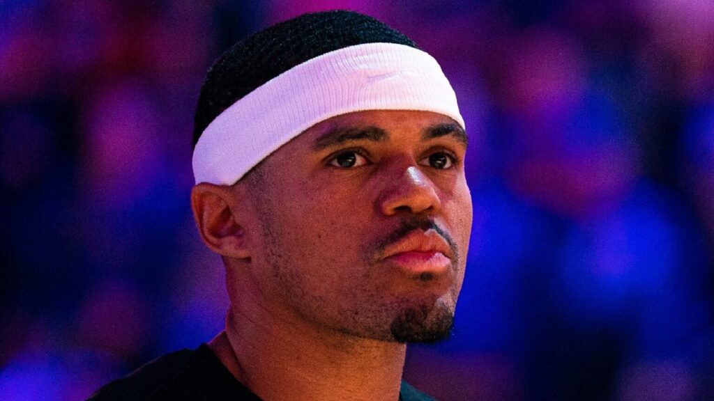 Lakers Eye Former 20-PPG Scorer Following Concerning Luka Doncic Update ...