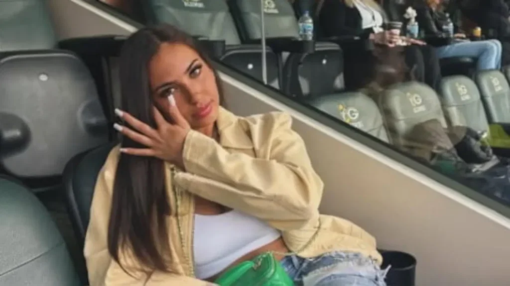 Ash Kaash Trends Online Amid Speculation Linking Her to Josh Jacobs ...