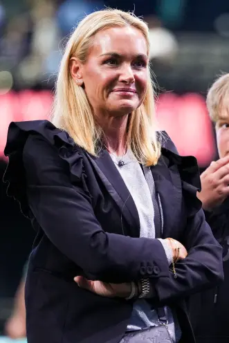Tiger Woods Reportedly Supporting Vanessa Trump Through Breast Cancer ...