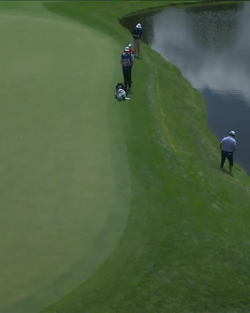 Golfer Stuns Fans With Unreal Chip Shot Out of the Water - TMSPN