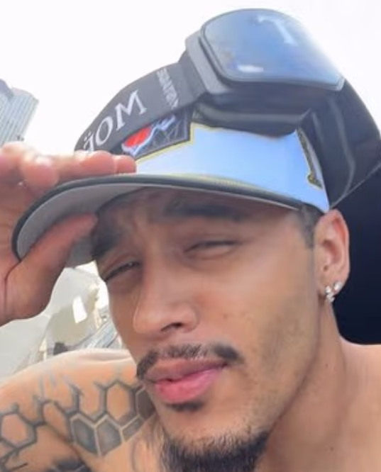 Knicks Return Home to Hero's Welcome as Players Celebrate Championship ...