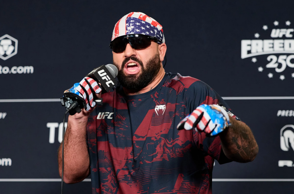 UFC Fighter Sparks Outrage With Michelle Obama Comment During Wild Post ...