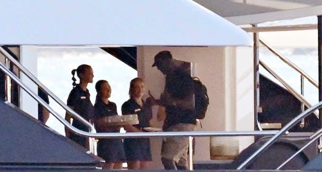 Michael Jordan and Wife Yvette Prieto Spotted Boarding $115 Million ...
