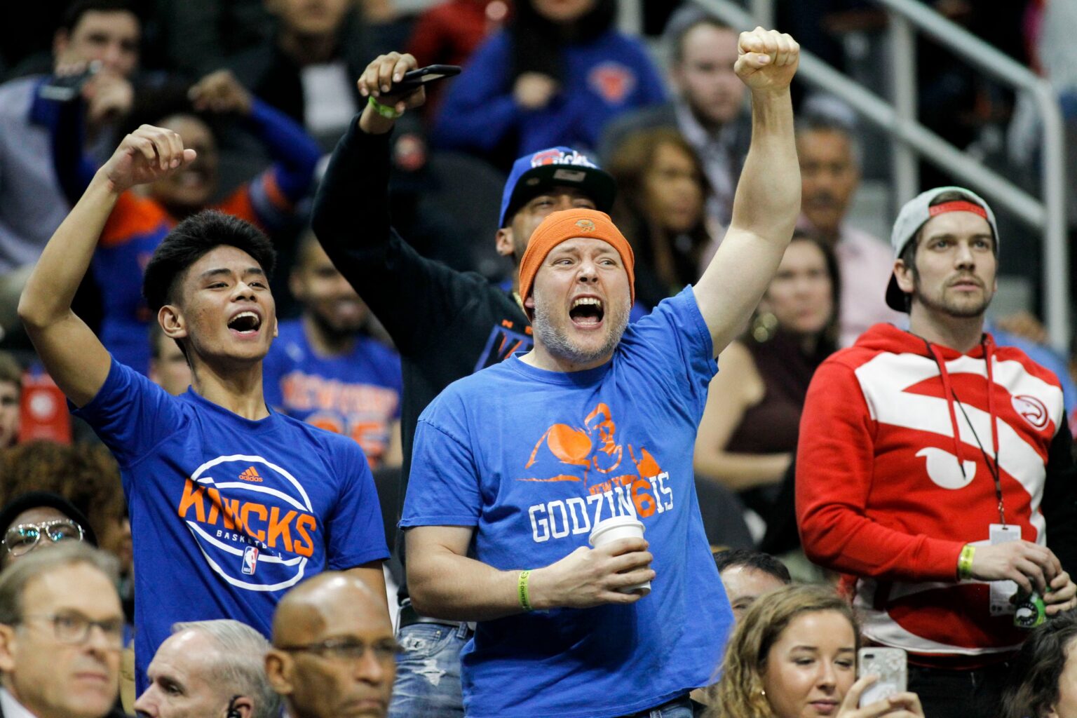 Popular Restaurant Chain Under Fire for Rewarding Fan Who Stormed the ...