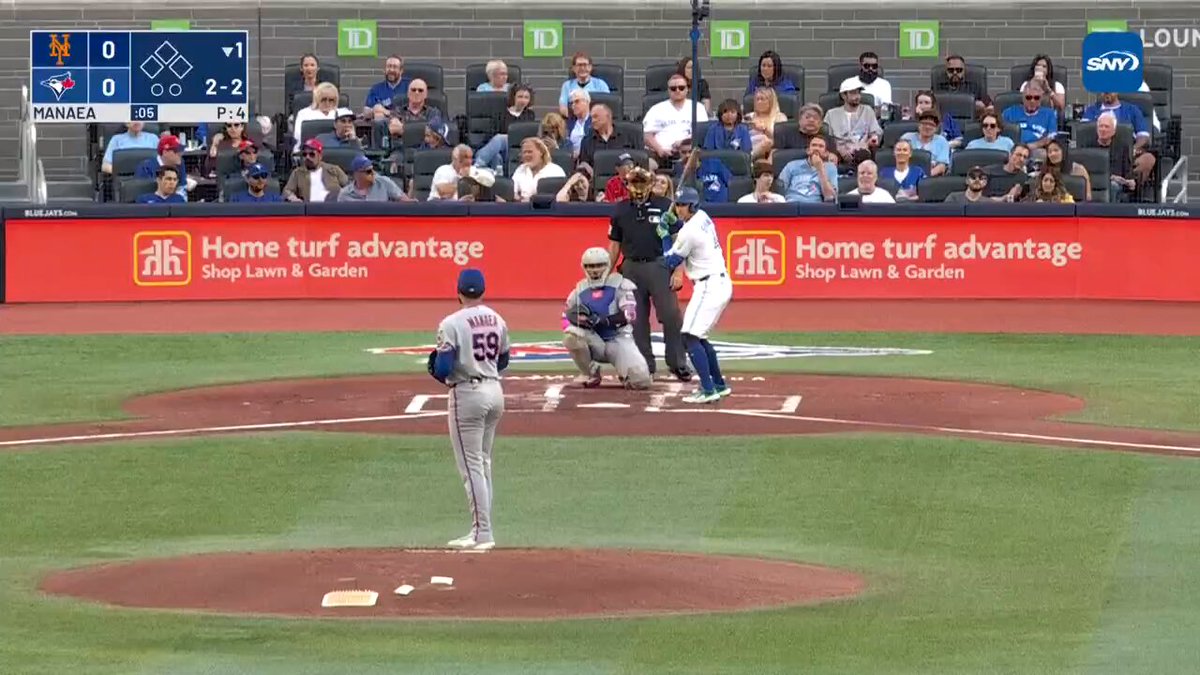 Mets Allow Bizarre Little League Home Run in Costly Defensive Blunder ...