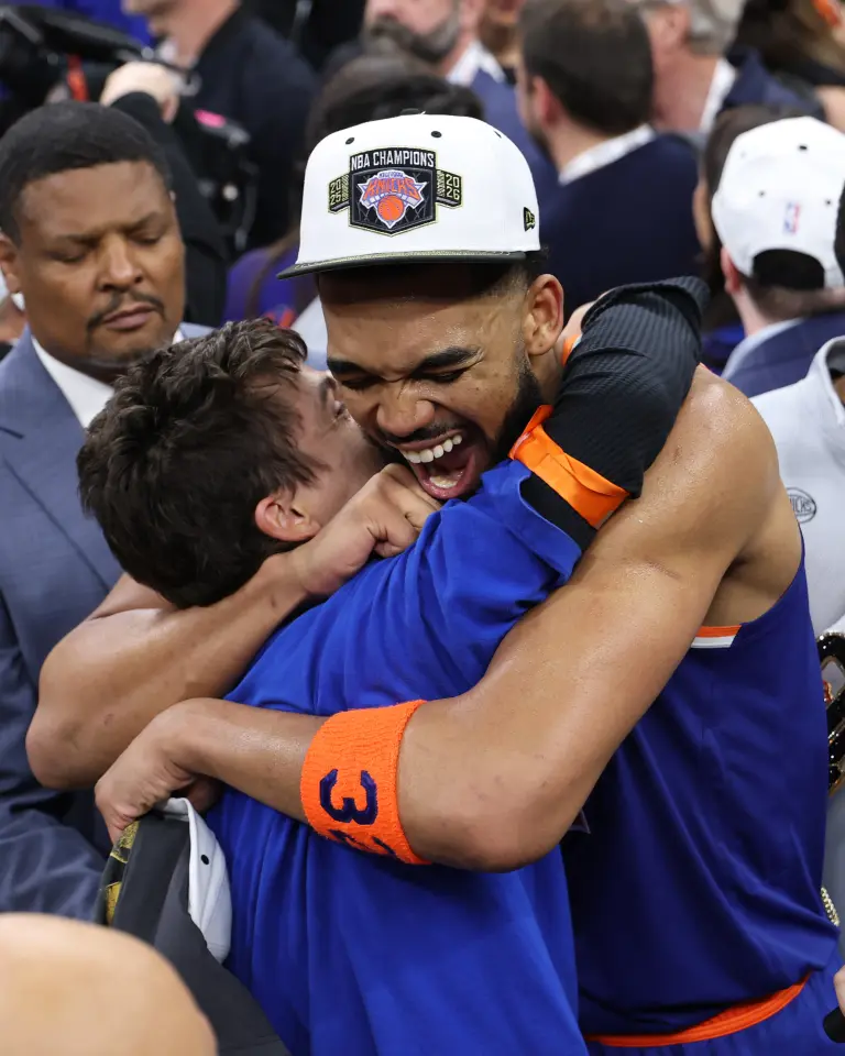Grammy-Winning Superstar Set to Cap Off Knicks' Historic Championship ...